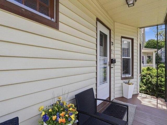 house with 3 bedroom, Fitchburg MA ES103438103