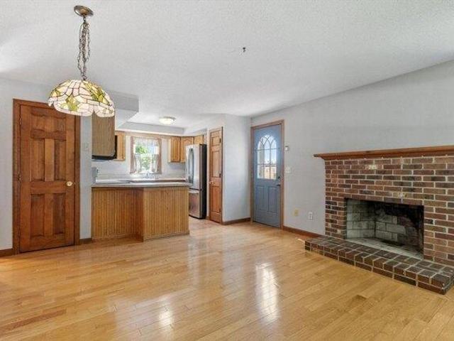 house with 3 bedroom, Fitchburg MA ES104408641