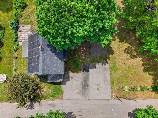 house with 3 bedroom, Fitchburg MA ES105158753