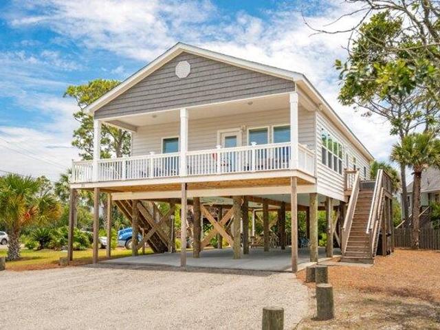 house with 3 bedroom, Folly Beach SC ES104908678
