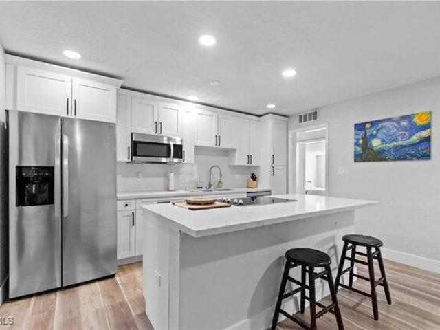 house with 3 bedroom, Fort Myers FL DS93004422