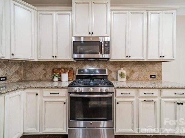 house with 3 bedroom, Fort Mill SC ES104901789
