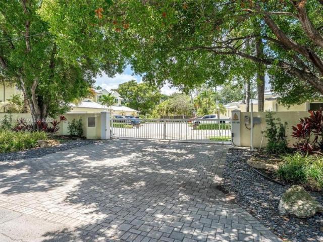 house with 3 bedroom, Fort Lauderdale FL FL DS102588805