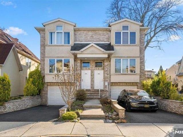 house with 3 bedroom, Fort Lee NJ DLS101656423