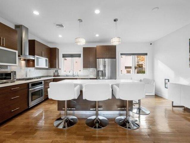house with 3 bedroom, Fort Lee NJ DLS101660564