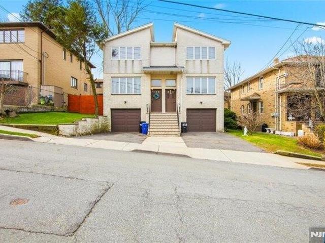 house with 3 bedroom, Fort Lee NJ DS102285008