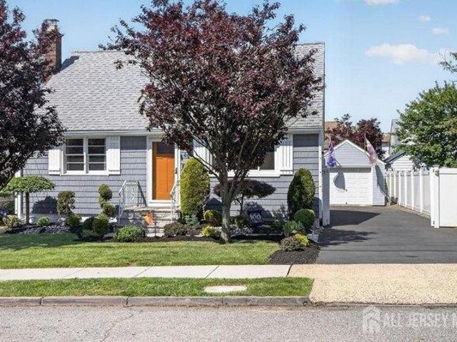 house with 3 bedroom, Fords NJ DLS102826064