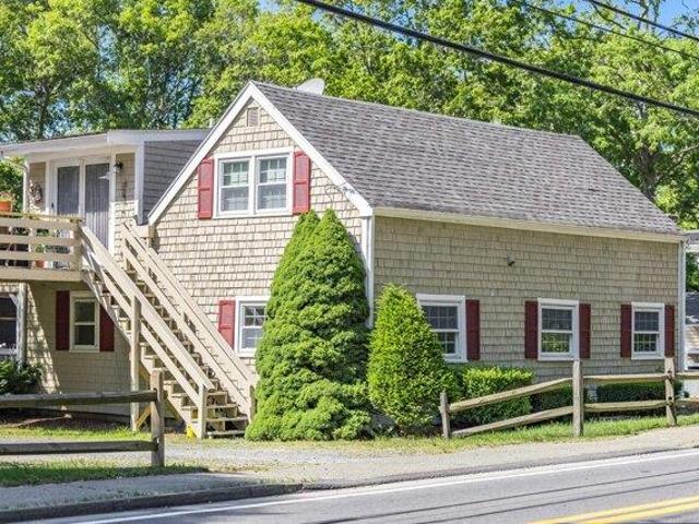 house with 3 bedroom, Forestdale MA DLS102313267