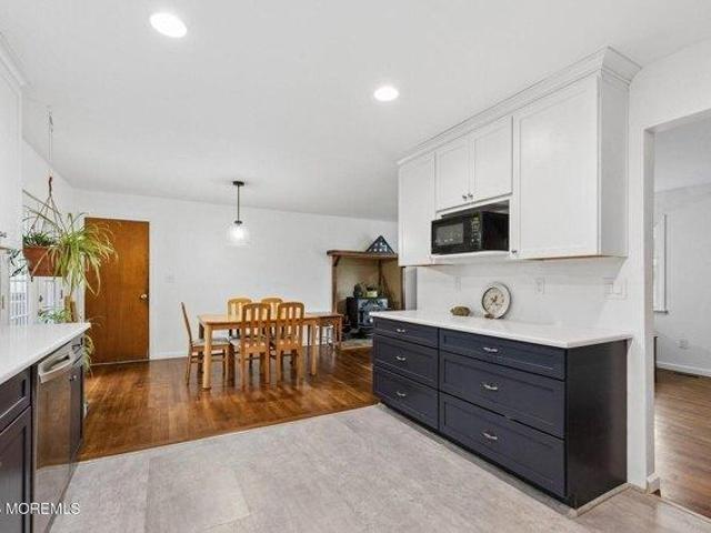 house with 3 bedroom, Forked River NJ ES105172242