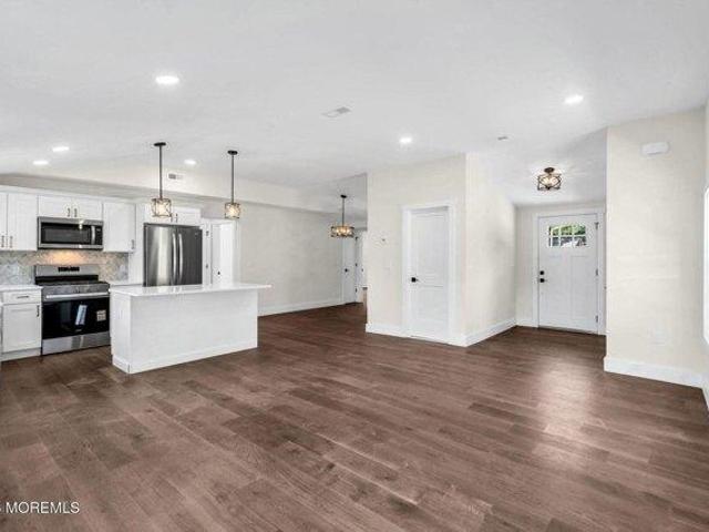 house with 3 bedroom, Forked River NJ ES105174329