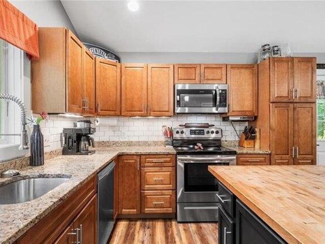 house with 3 bedroom, Foster RI ES104791607