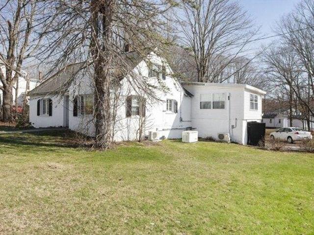 house with 3 bedroom, Foxboro MA DS103163182