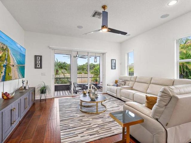 house with 3 bedroom, FL FL DS102396088