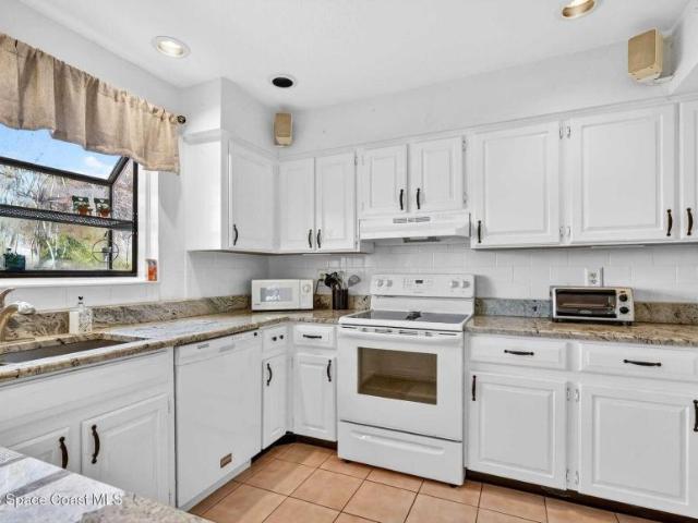 house with 3 bedroom, FL FL DS102520431