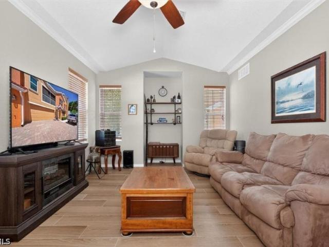 house with 3 bedroom, FL FL DS102520635