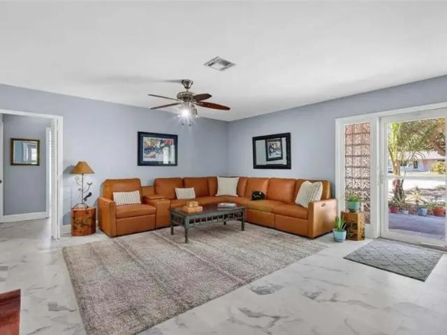 house with 3 bedroom, FL FL DS102660127