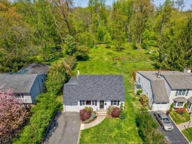 house with 3 bedroom, Florham Park NJ DS102258847