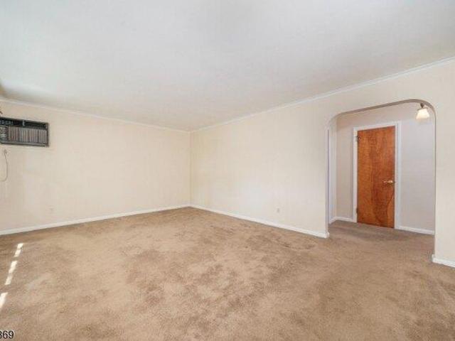 house with 3 bedroom, Florham Park NJ ES105533981