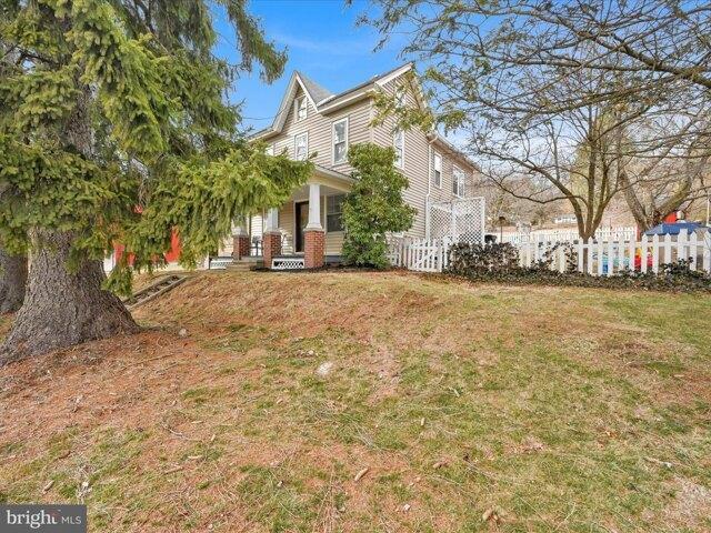 house with 3 bedroom, Fleetwood PA DS88549880