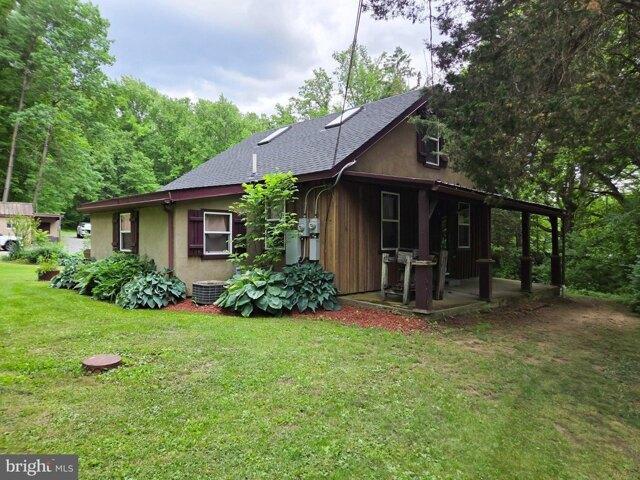 house with 3 bedroom, Fleetwood PA DS103602118