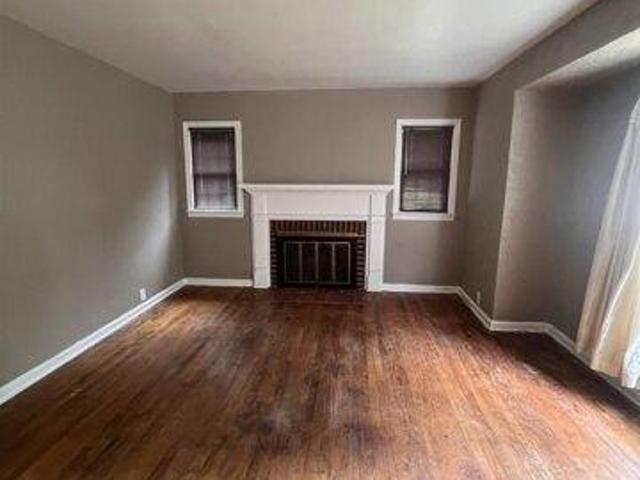 house with 3 bedroom, Flint MI DLS93129960