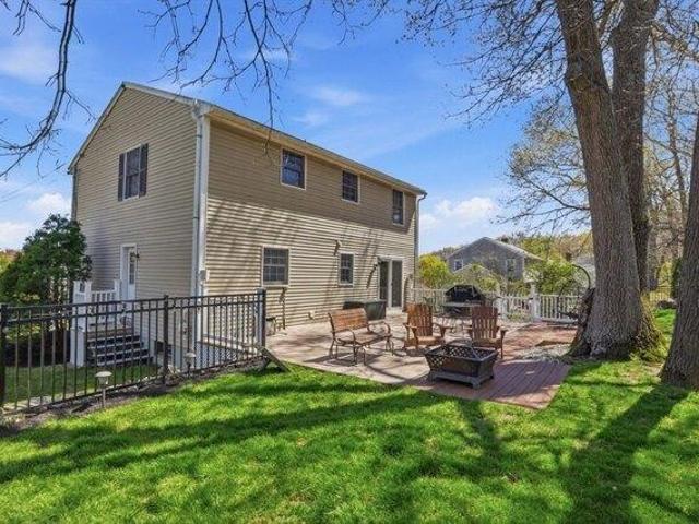 house with 3 bedroom, Framingham MA DLS102063797