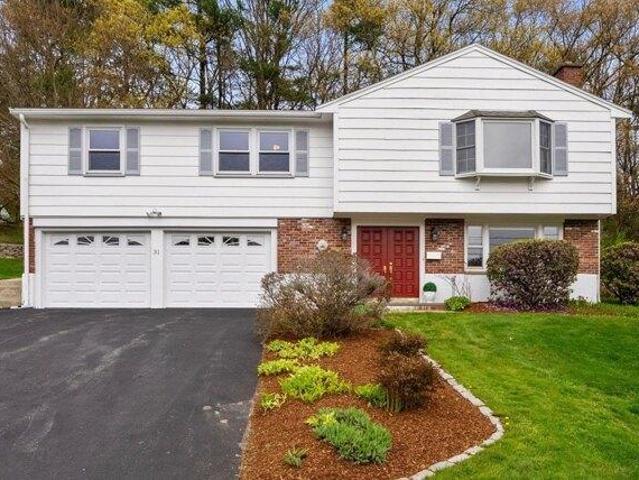 house with 3 bedroom, Framingham MA DLS102283388