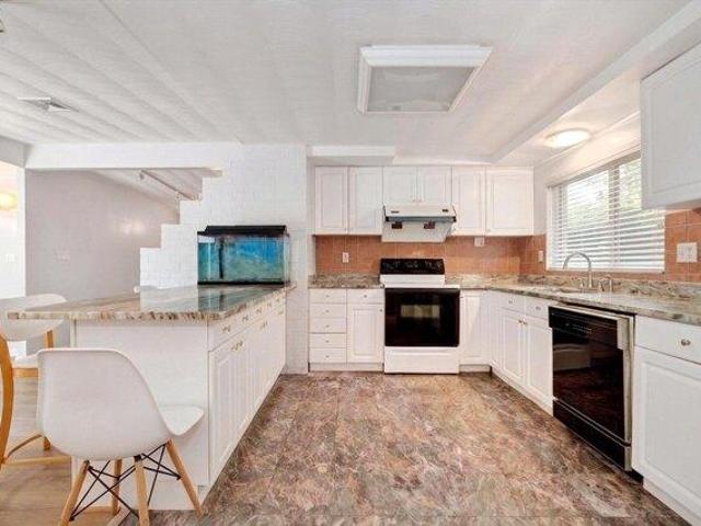 house with 3 bedroom, Framingham MA DS104264755