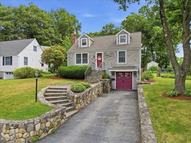 house with 3 bedroom, Framingham MA DS104351771