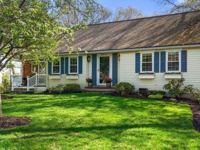 house with 3 bedroom, Framingham MA DS102313494
