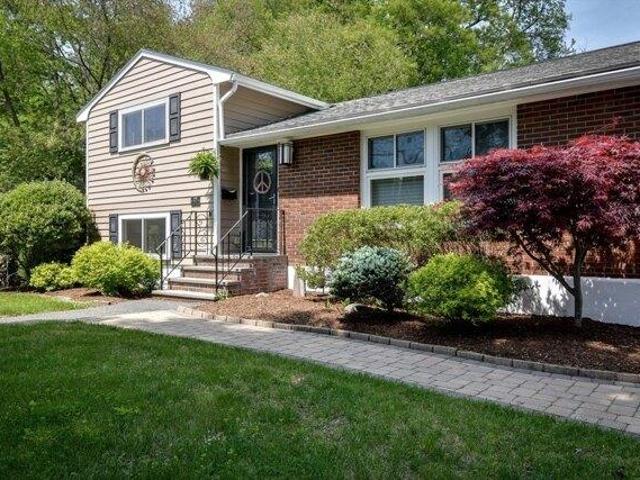 house with 3 bedroom, Framingham MA DS103440209