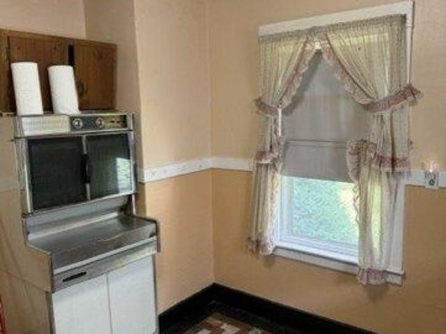 house with 3 bedroom, Framingham MA ES104266354