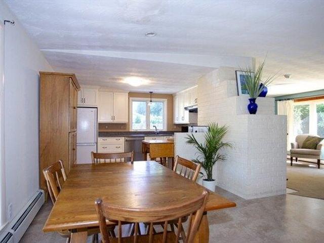 house with 3 bedroom, Framingham MA ES105061014