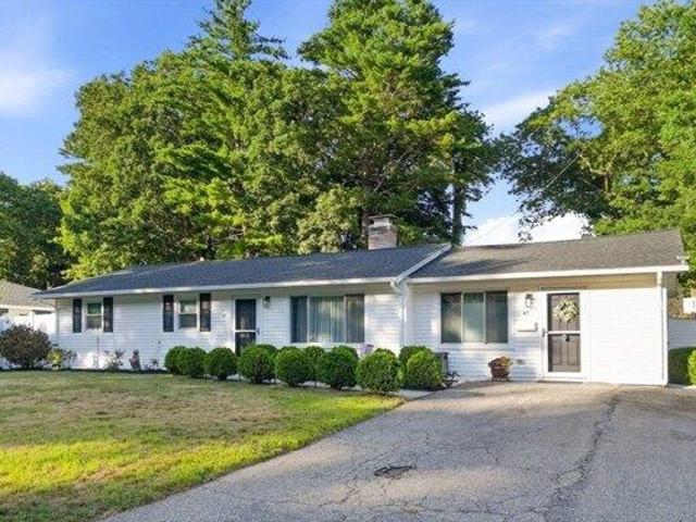 house with 3 bedroom, Framingham MA ES105092329
