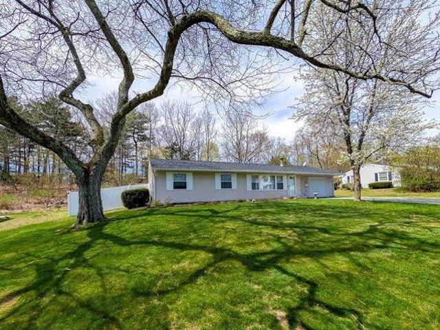house with 3 bedroom, Framingham MA ES103247811