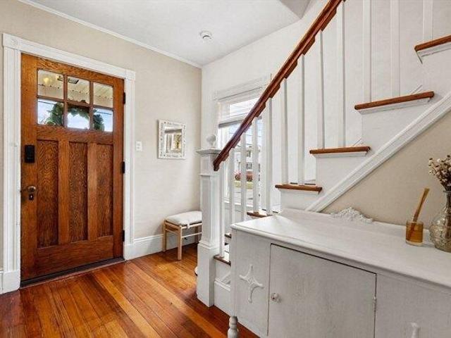 house with 3 bedroom, Framingham MA ES103250709