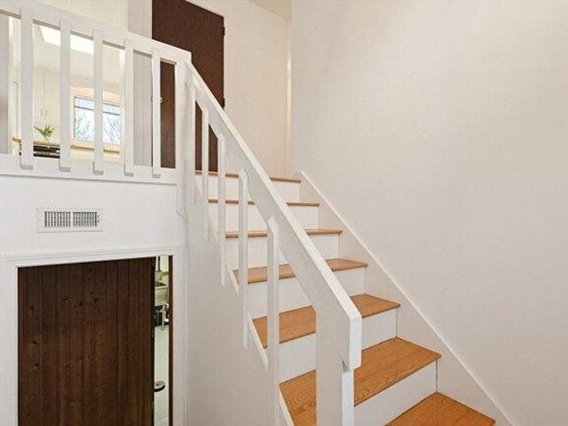 house with 3 bedroom, Framingham MA ES103444312