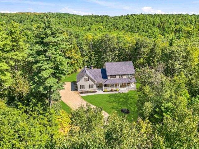 house with 3 bedroom, Francestown NH DLS103037995