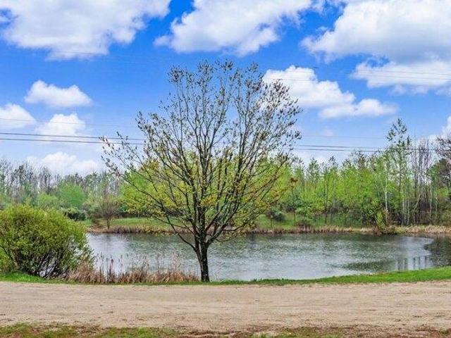 house with 3 bedroom, Francestown NH ES103159343
