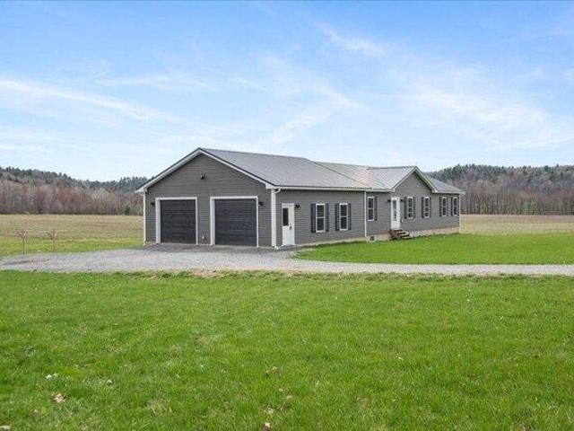 house with 3 bedroom, Franklin VT DLS101657568