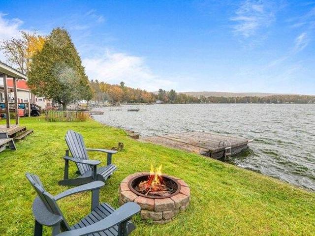 house with 3 bedroom, Franklin VT DLS101661857