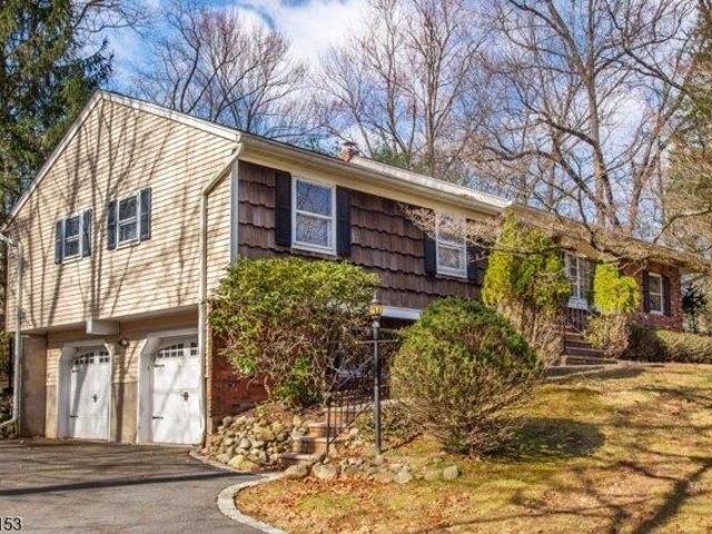 house with 3 bedroom, Franklin Lakes NJ DS101998241