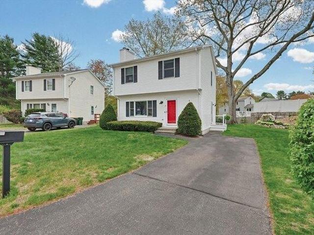 house with 3 bedroom, Franklin MA DS102528118