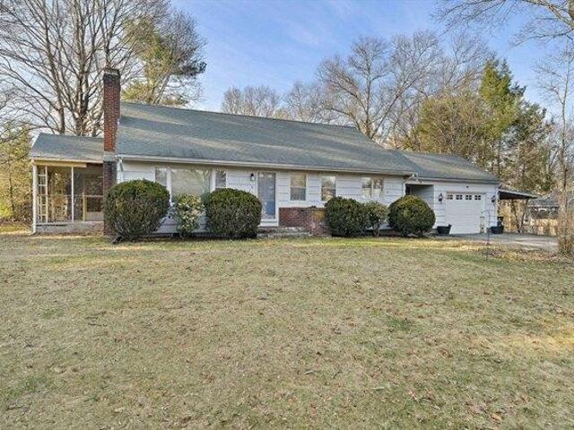 house with 3 bedroom, Franklin MA DS102632447