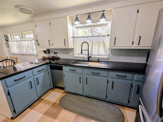 house with 3 bedroom, Franklin MA DS102635181