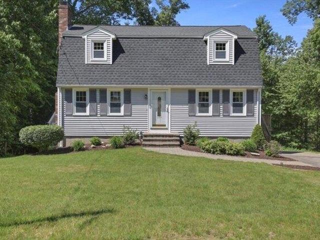 house with 3 bedroom, Franklin MA DS103220906