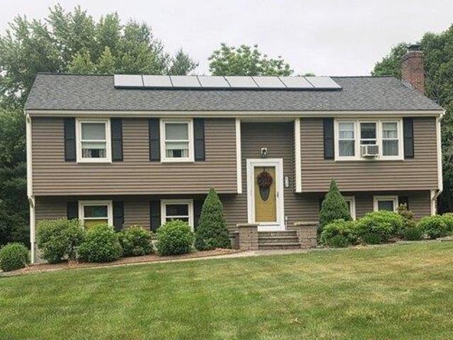 house with 3 bedroom, Franklin MA DS103889379