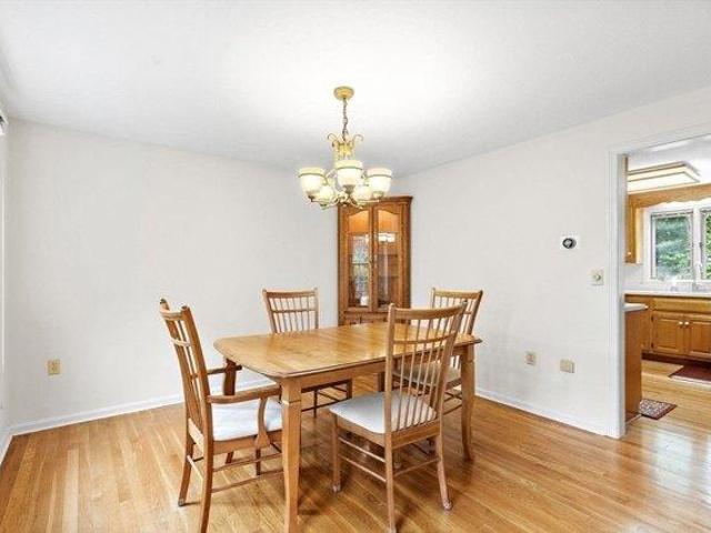 house with 3 bedroom, Franklin MA ES103035055