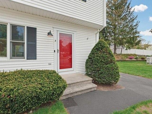 house with 3 bedroom, Franklin MA ES103251234