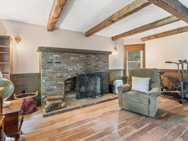 house with 3 bedroom, Franklin MA ES104849134